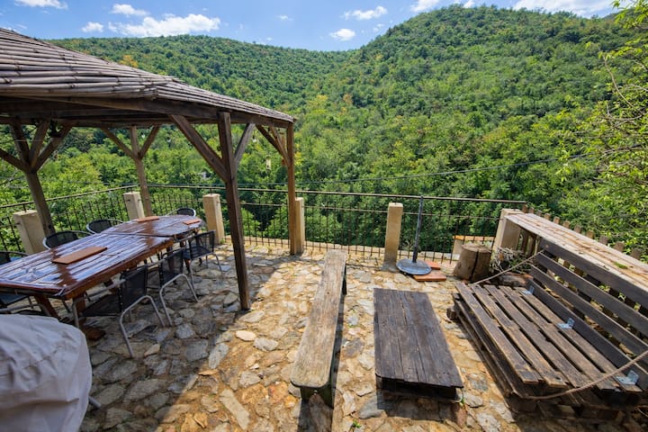 Le Castell De Joch - Ille-sur-Têt