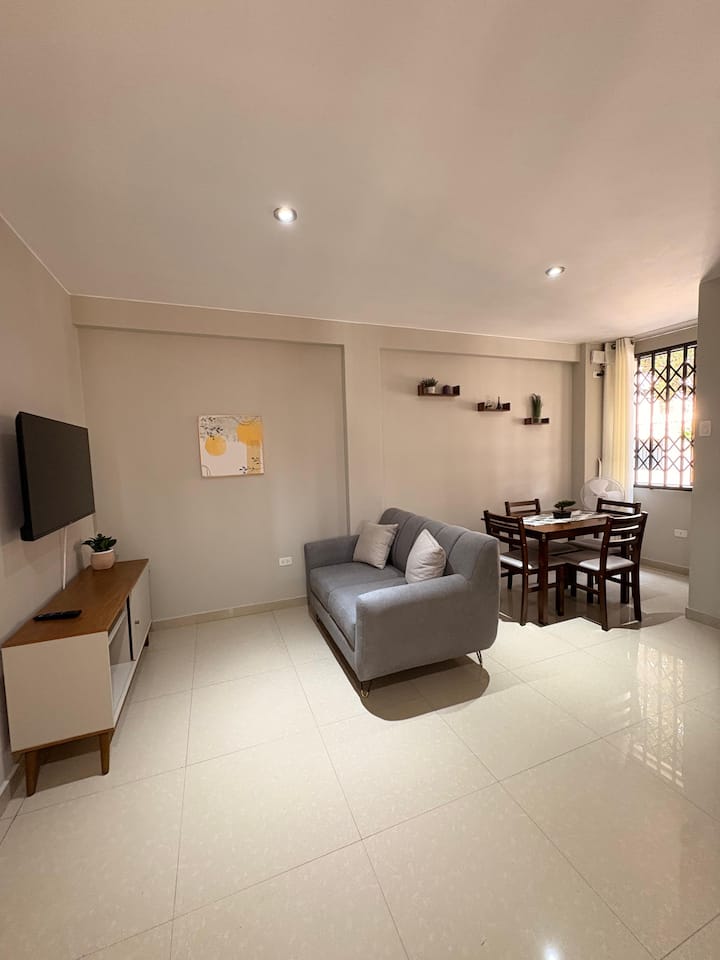 Minidepartamento - Víctor Larco 1er Piso - Trujillo, Peru