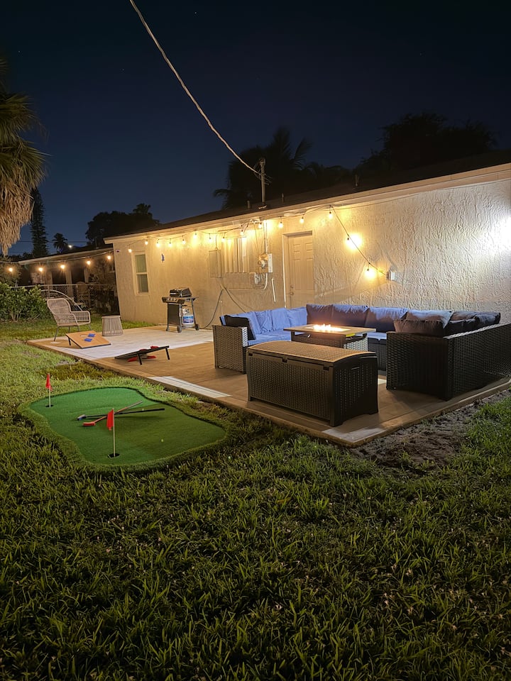Cozy Home • Fire Pit • Mini Golf • Cornhole • Bbq - Tamarac