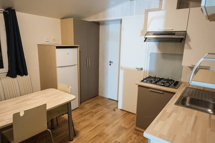 Cozy Casita On The Water | Bocoliving Marina - Barendrecht