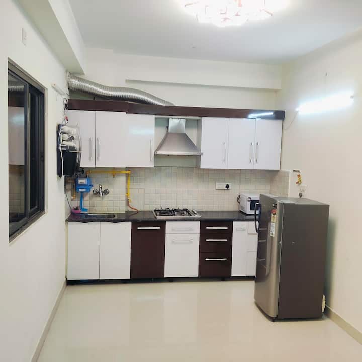 Vrinda Vaneshwari Kunj | 1 Bhk Near Prem Mandir - Vrindavan