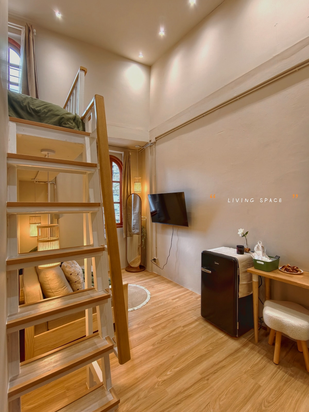 [Newly Opened] High Ceiling Up to 4_Near Iconsiam - Houses for Rent in ...