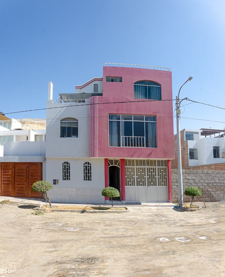 Casa Para 6 Con Piscina A 3 Cuadras De La Playa - Camana