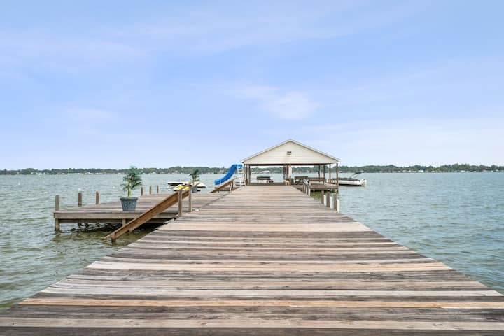 Relax In This Charming Townhome With Lake Access! - White Lake, NC