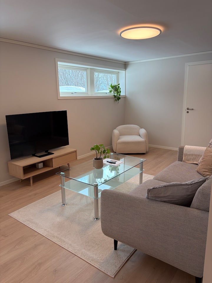 Nyoppusset Leilighet Nært Tromsøya - Tromsø