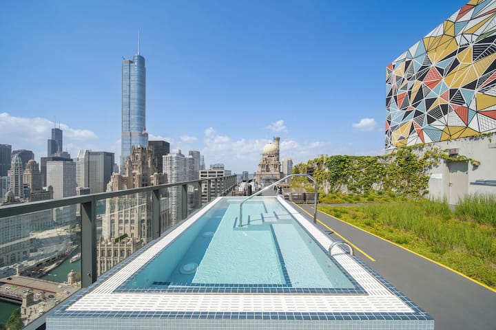 The Riverside Suite - Chicago