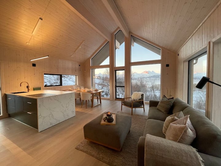 Eksklusiv Moderne Hytte – Se Nordlyset Fra Stuen - Norway