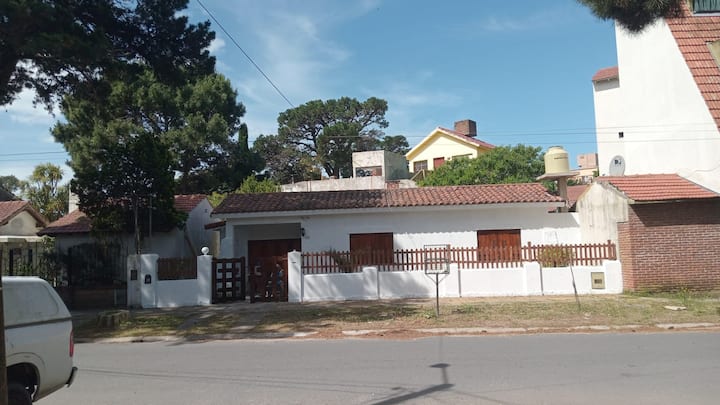 La Casita De Antonia,
Tu Lugar En San Bernardo - Mar de Ajó