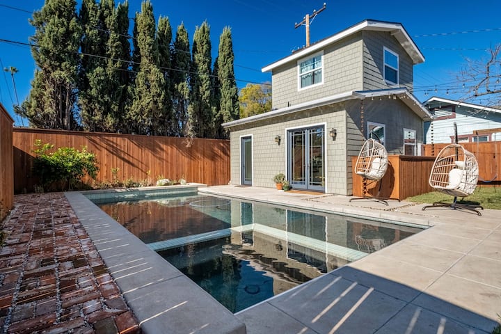 Our Happy Place: Lovely Guest House In South Pas - Los Angeles Flower District