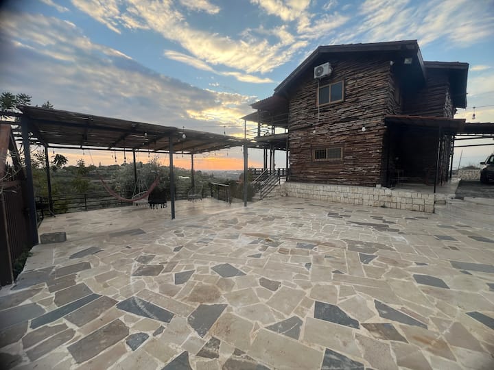 Fully Equipped Villa For Up To 25 Sleeping Guests. - Lebanon