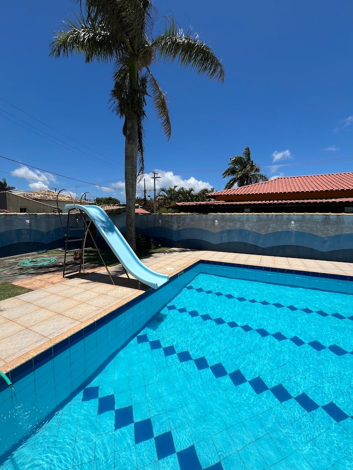 Casa Gigante C/ Piscina, Tobogã E Jogos - Cabo Frio