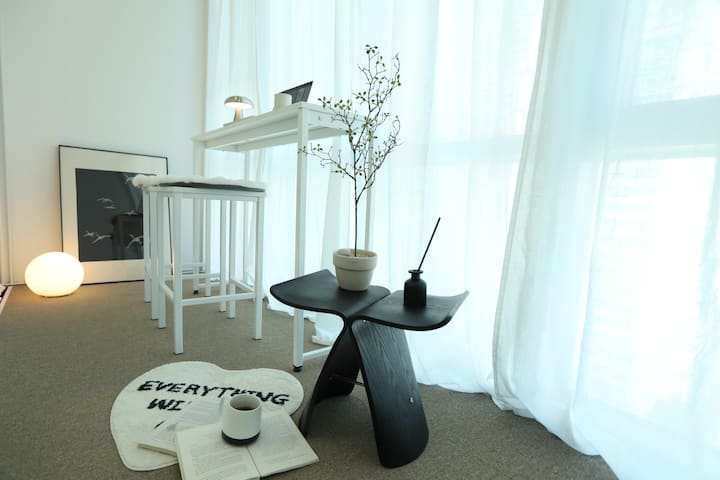 고층 도심 뷰의 Primium Business Stay 일과 쉼의 공간.무료주차.장박할인 - 정남면