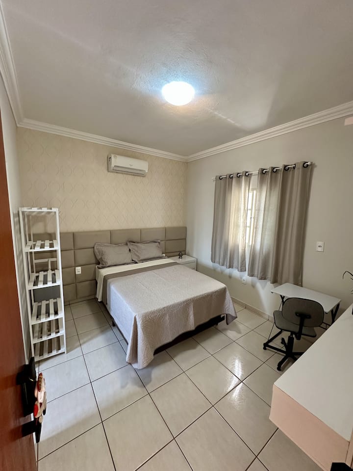 Flat Aconchegante Com Estacionamento 2 - Uberlândia