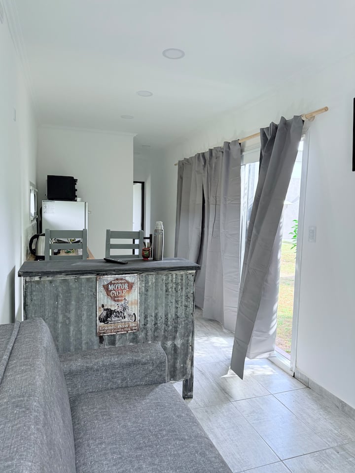 Alquiler De Contenedor A Metros Del Mar De Quequen - Necochea