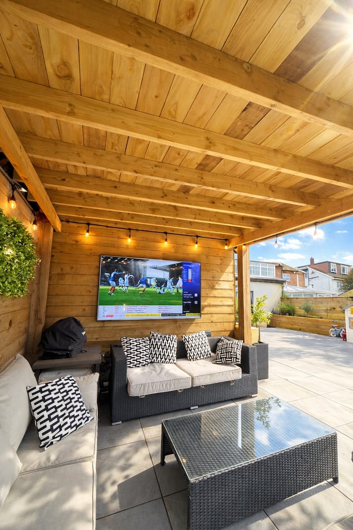 Luxury Home - The Open - Walking Distance - Southport