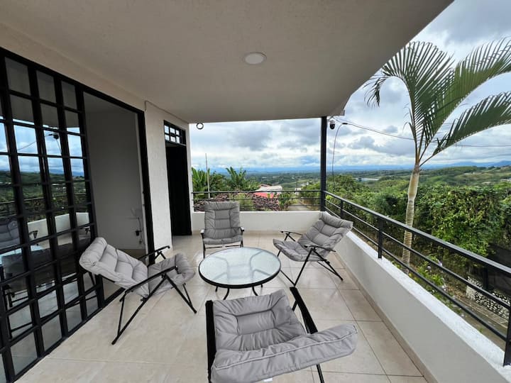 Espectacular Casa En Ulloa Valle - Alcalá