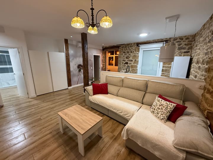 Apartamento 2 Dormitorios Con Jardín Y Barbacoa - Reinosa