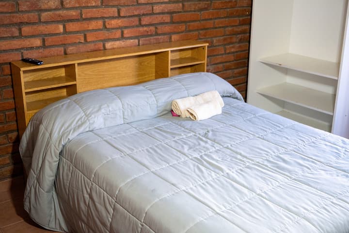 12 | San José O. | A 100 M Del Casino | Parrilla - Caleta Olivia