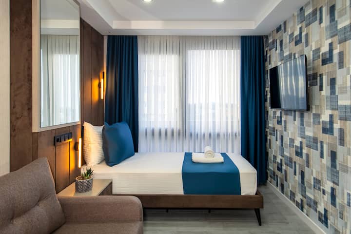 Havalimanı’na Yakın İKi Ayrı Yataklı Konforlu Oda - Arnavutköy