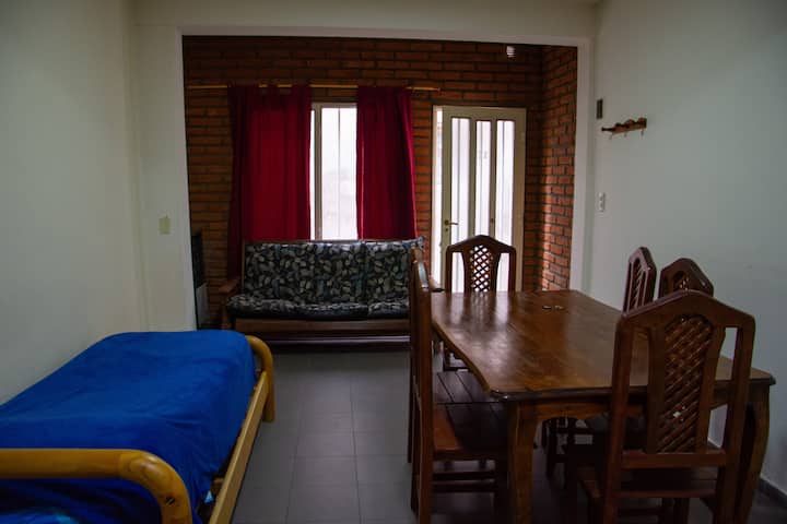 13 San José O. | A 100 M Del Casino | Parrilla - Caleta Olivia