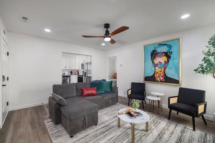 Bright & Stylish 2br Sleeps 4 In Rocky Mount - 415 - Rocky Mount, NC