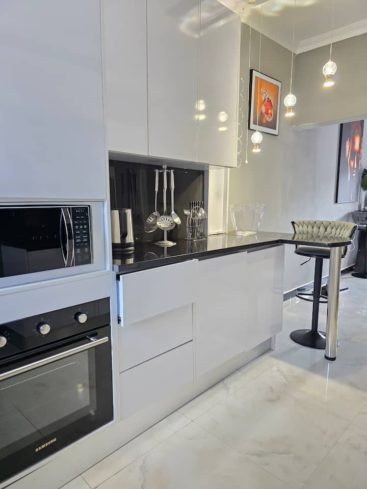 The Sanctuary Luxury Apartments - Zambia