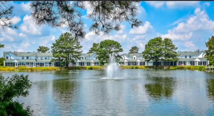 Lake View Townhouse,2 Miles From The Beach! - Fenwick Island, DE