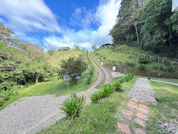 El Refugio · Mountain Guest Casita - Cartago