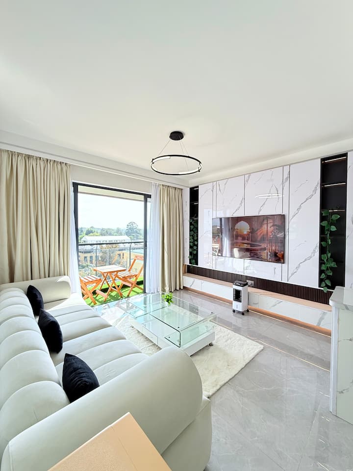 Allure 5 Star Lux Executive Suite Heated Pool |Gym - Kenya