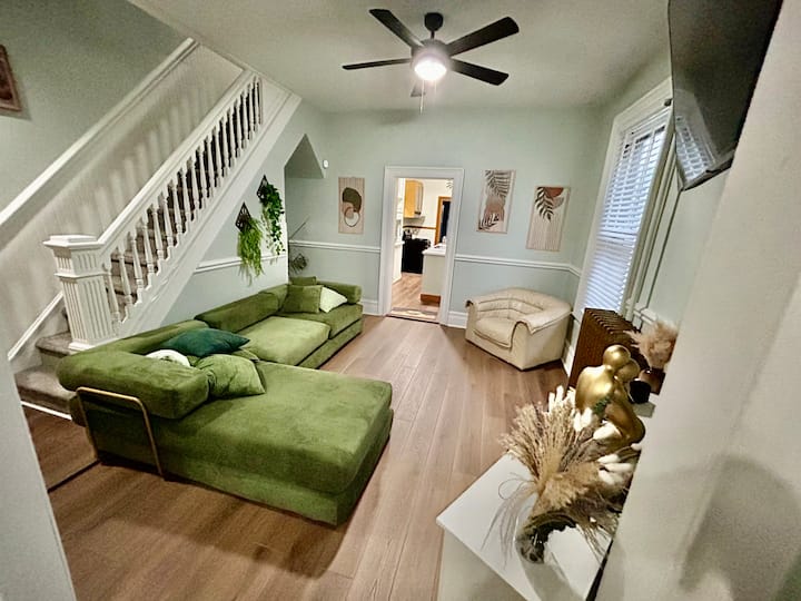 Spacious, Historical Oasis In Center City - Allentown, PA