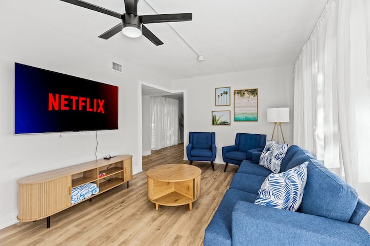 Duplex #2 | Heated Pool, Minutes To Beach & Dining - Fort Lauderdale, FL