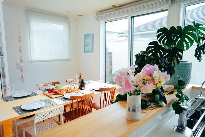 オープンセール！駅3分駐車場２台/江の島鎌倉観光の拠点/快適な全館空調の広々一軒家にみんなで集まろう - Fujisawa