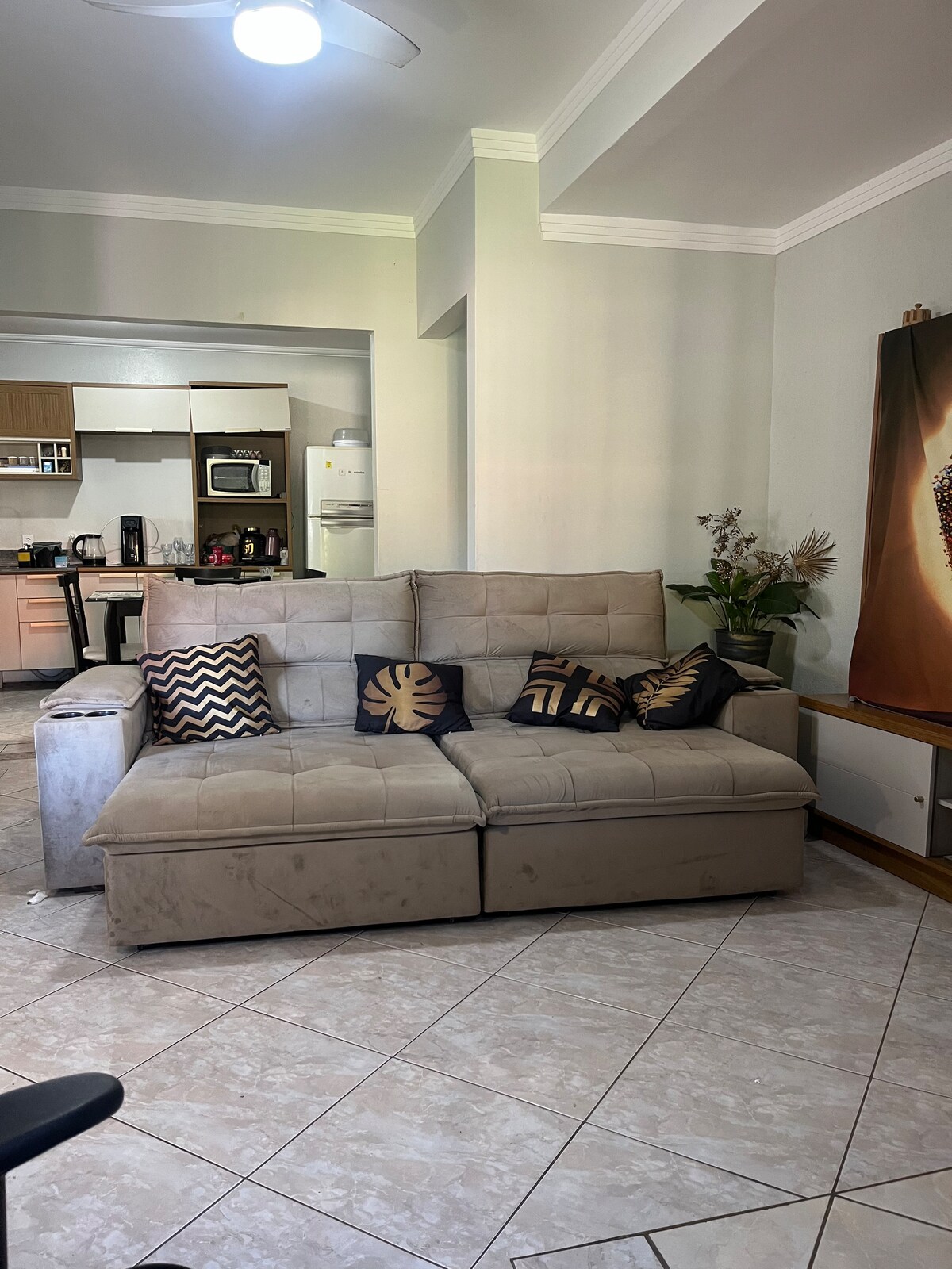 Master Suite Flow: Peace & Surf at Campeche (700m - Houses for Rent in ...