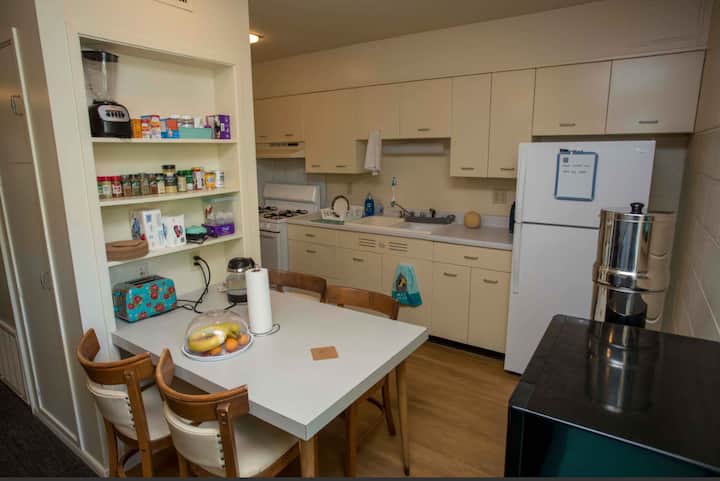 Private 2 Bedroom In Stillwater Apartment - Stillwater, OK