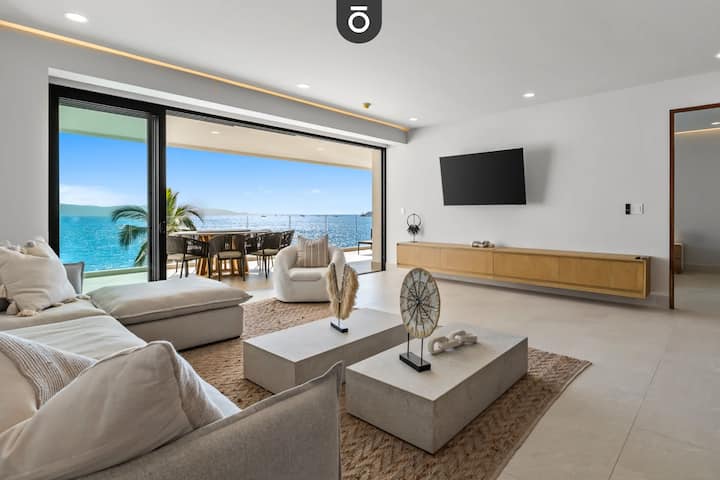 Panarea 3d | Beachfront 4br + Ocean Views & Pools - Bucerías