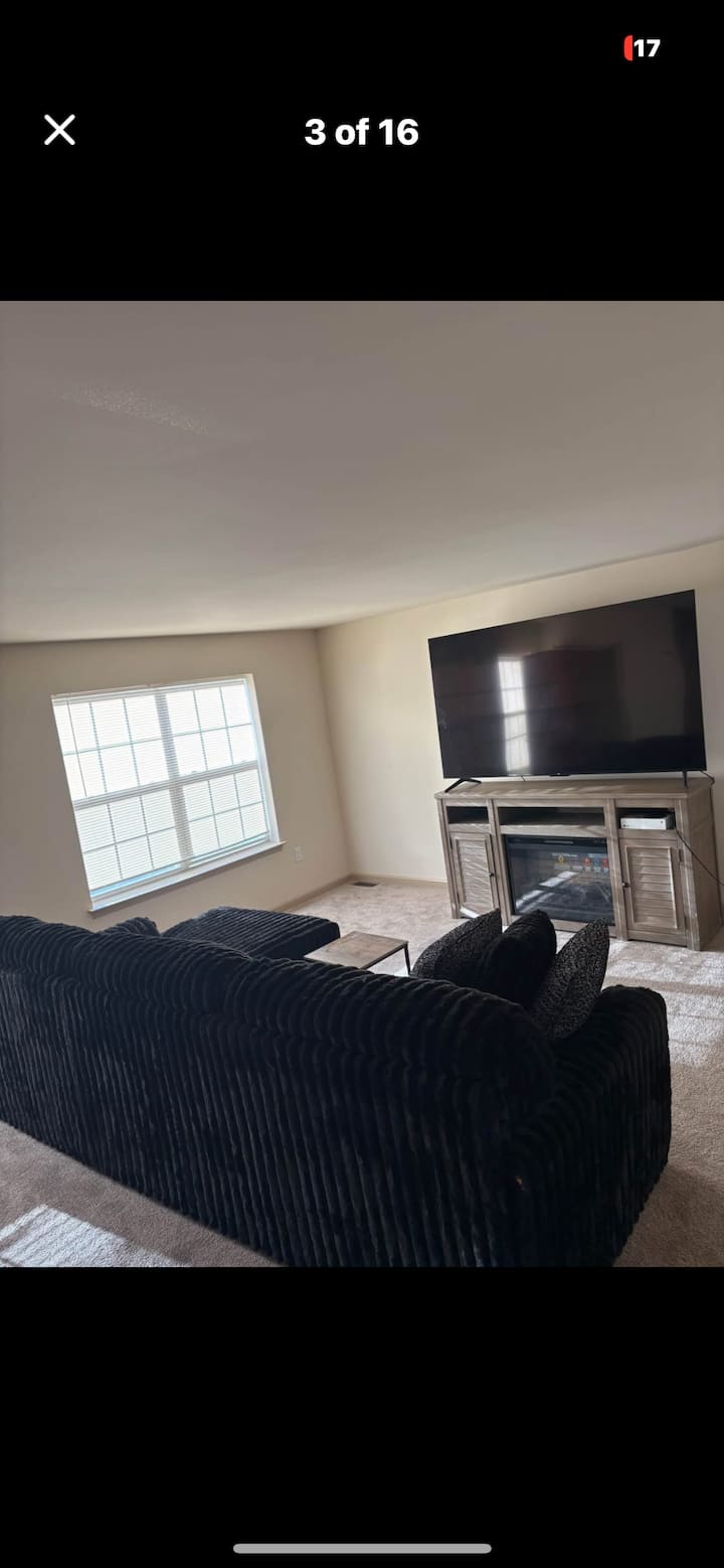 “Luxury Living” Room Two (Upstairs, Private Bath) - Middletown, PA