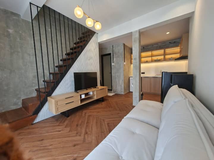 Modern Living House At Seminyak - Australia