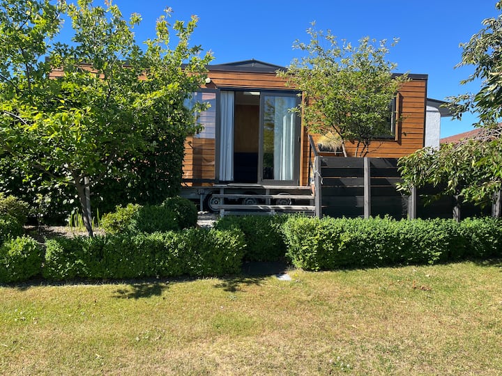 Tiny On Mansor - Cromwell