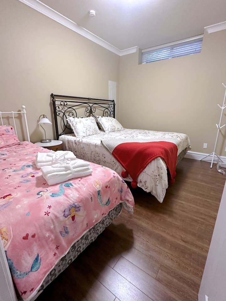 温馨舒适 - バンクーバー