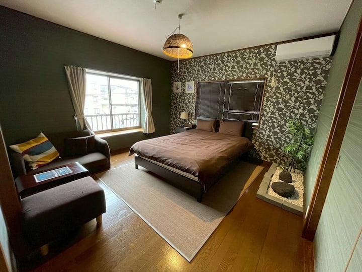 最大13名｜家族・グループ歓迎｜観光・買物便利な広島駅徒歩圏一棟貸し - Japan