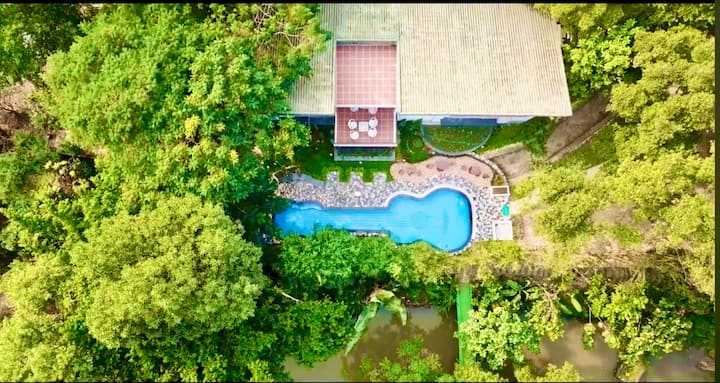 Guitar D.c Homestay - Suitable For 12 - 18 People - Sóc Sơn