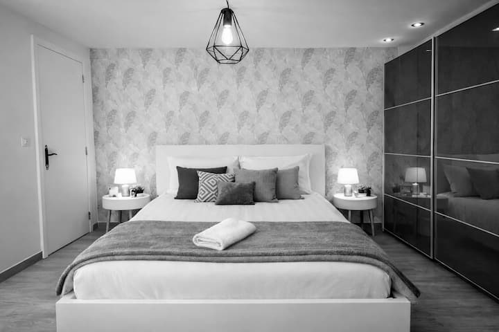 Appartement Contemporain Rdc – Calme Et Confort - Belley