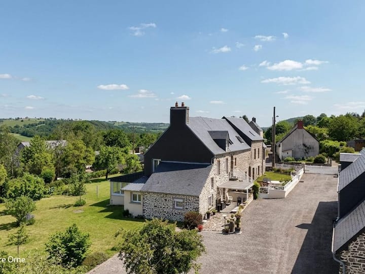 Gîte Lumineux Avec Jardin, Animaux Acceptés, Wifi - Clécy