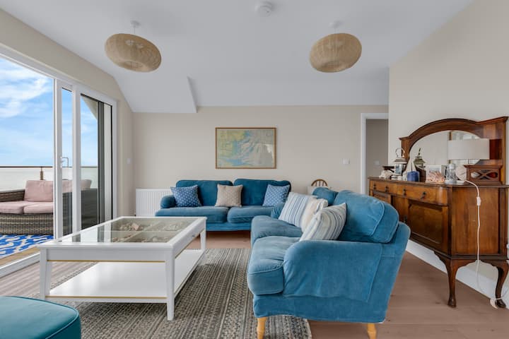 Jarrahdale Beach View Apartment - Whitstable