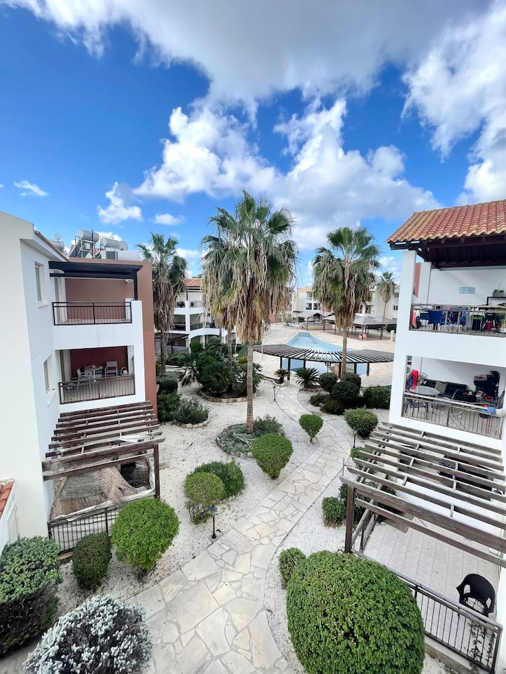 • Studio Apartment • Newly Renovated - Paphos