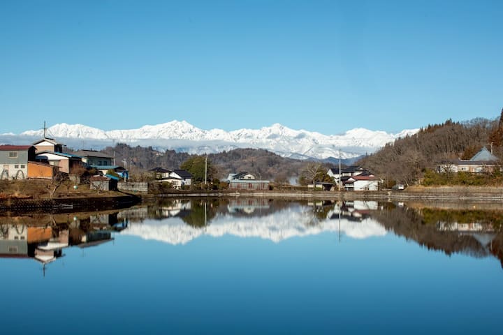長野駅から30分｜余白が生まれる静かな一棟貸し宿｜ほとり家 - Nagano