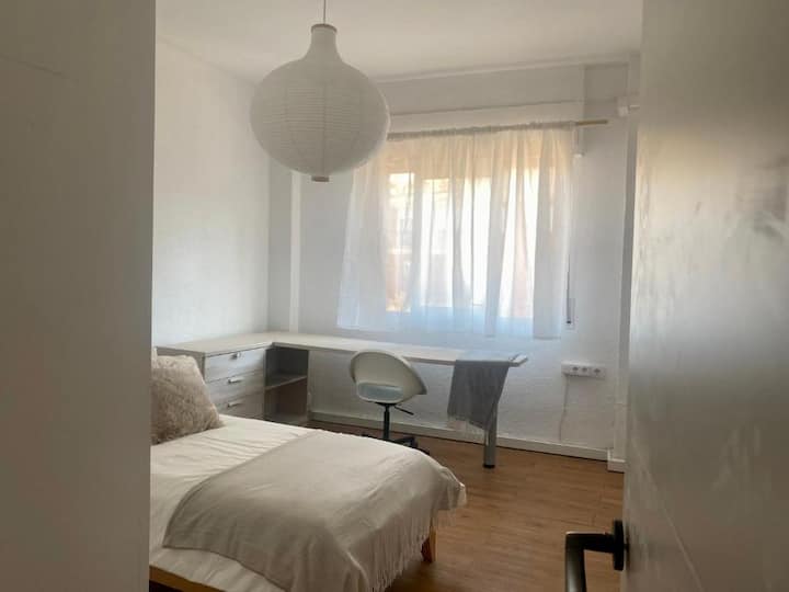 Welcome To ÑOra Room¡ - Murcie