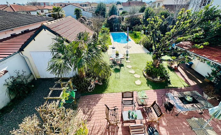 Maison De Charme Idéal Ski Et Randonnée - - Tarbes