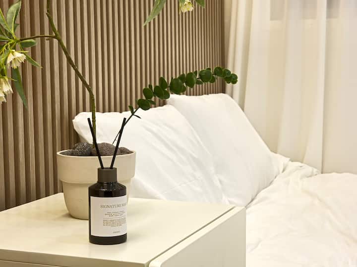 [신규오픈특가] 브리즈베이 #해변1분#핫플근처#감성숙소#데이트#최대5인#합법숙소 - Busan