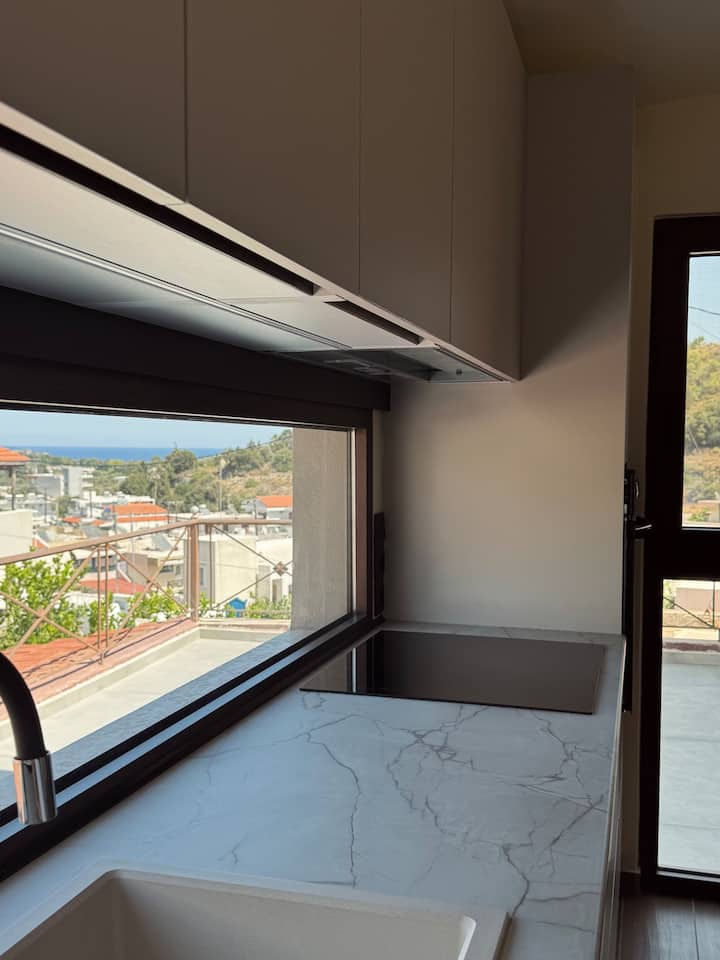 Theraliving - Boutique Apartment With Balcony - Faliraki